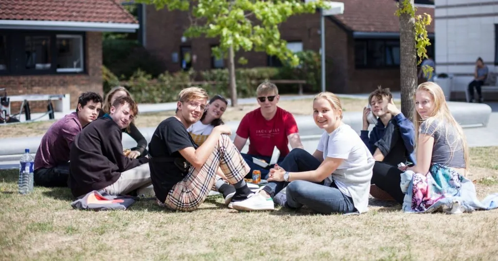 Arts University Bournemouth… – AUB – Arts University Bournemouth