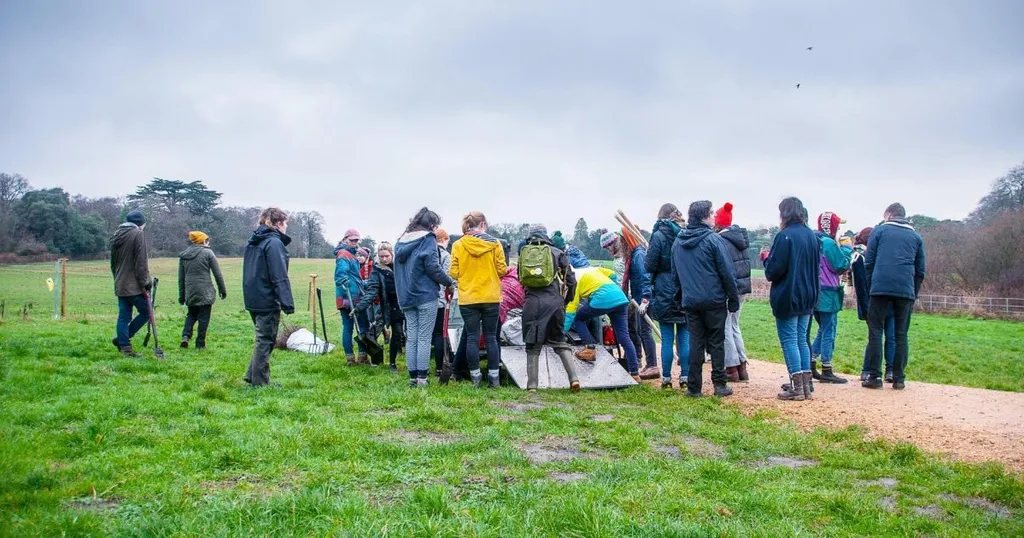 AUBSU plant 1,000 trees at Upton… – AUB – Arts University Bournemouth