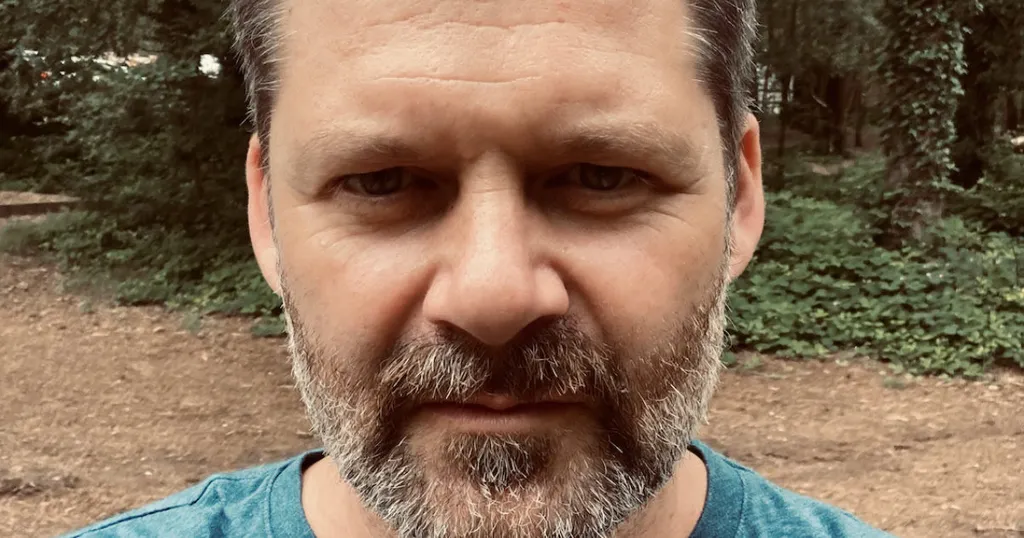 Daniel Cox | AUB Staff Profiles