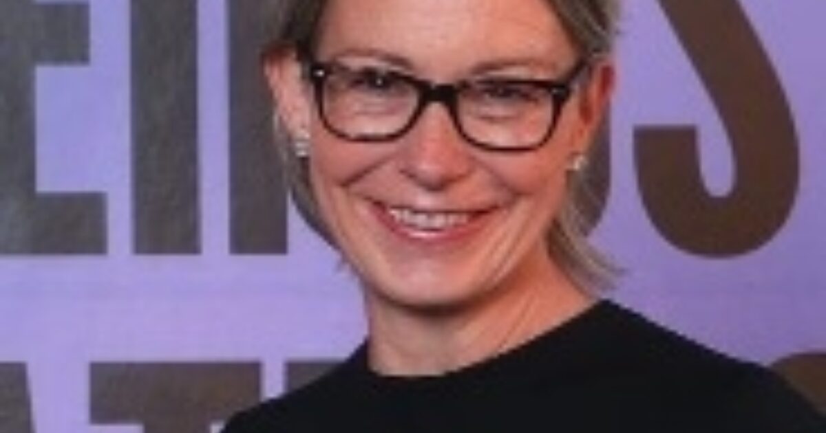 Professor Roni Brown | AUB Staff Profiles